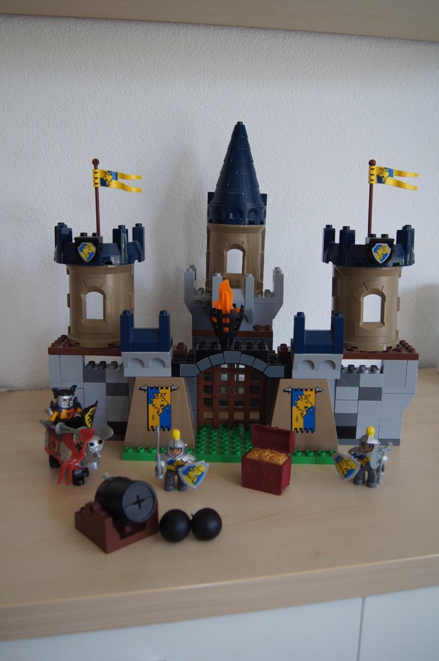 Lego Duplo Ritterburg 4864 mit Drachen in 79801 Hohentengen am ...