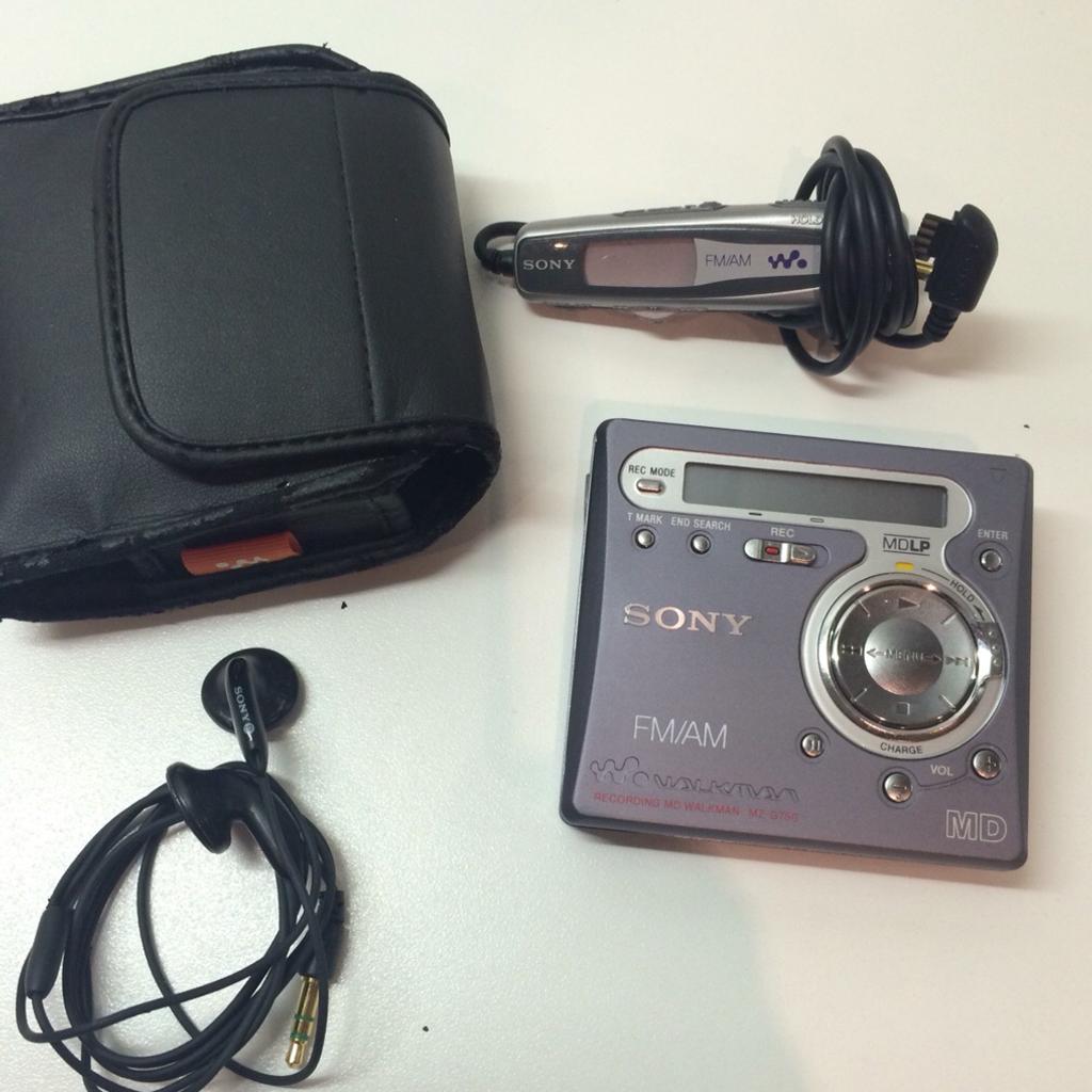 Sammlerstück - Sony MiniDisc Player MZ-G750 in 6850 Dornbirn für 1,00 ...