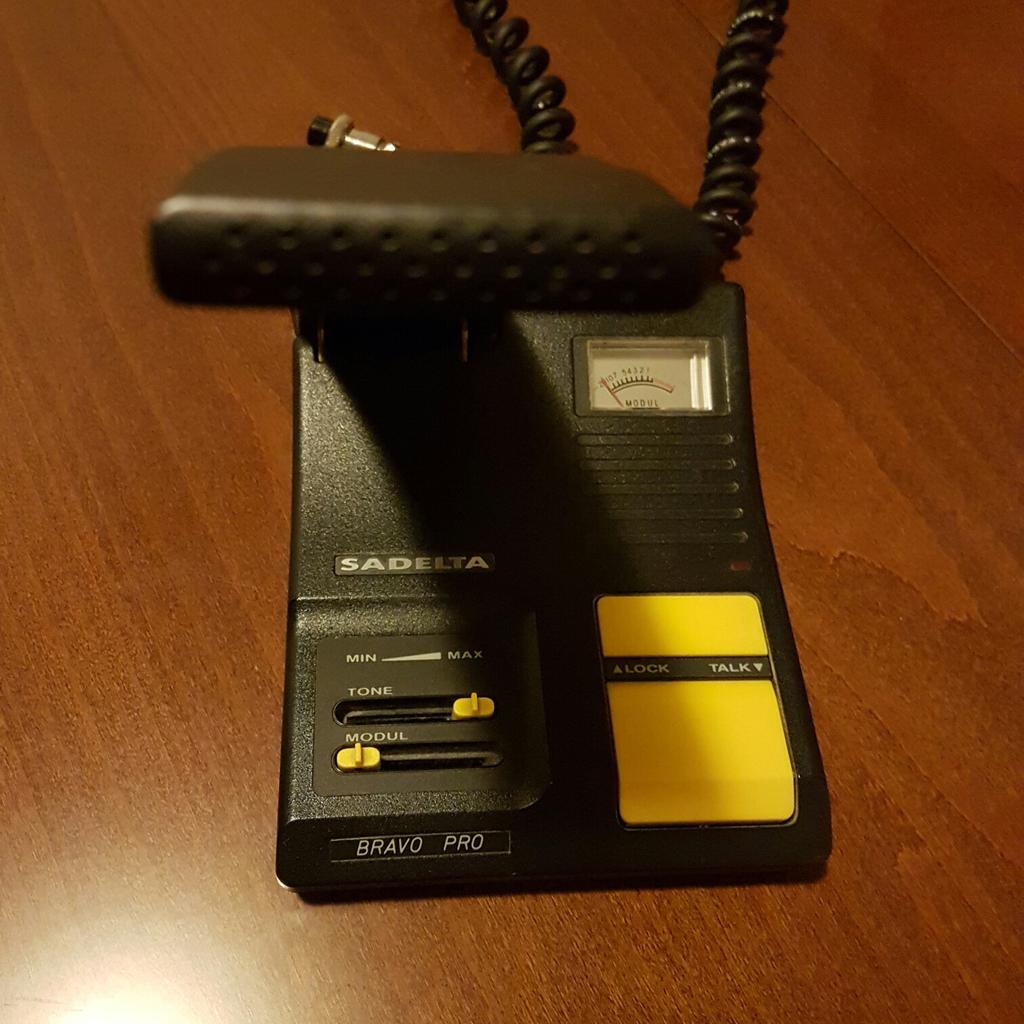 Albrecht 497 Heimstation mit Stand Mikrofone in 69126 Heidelberg für ...