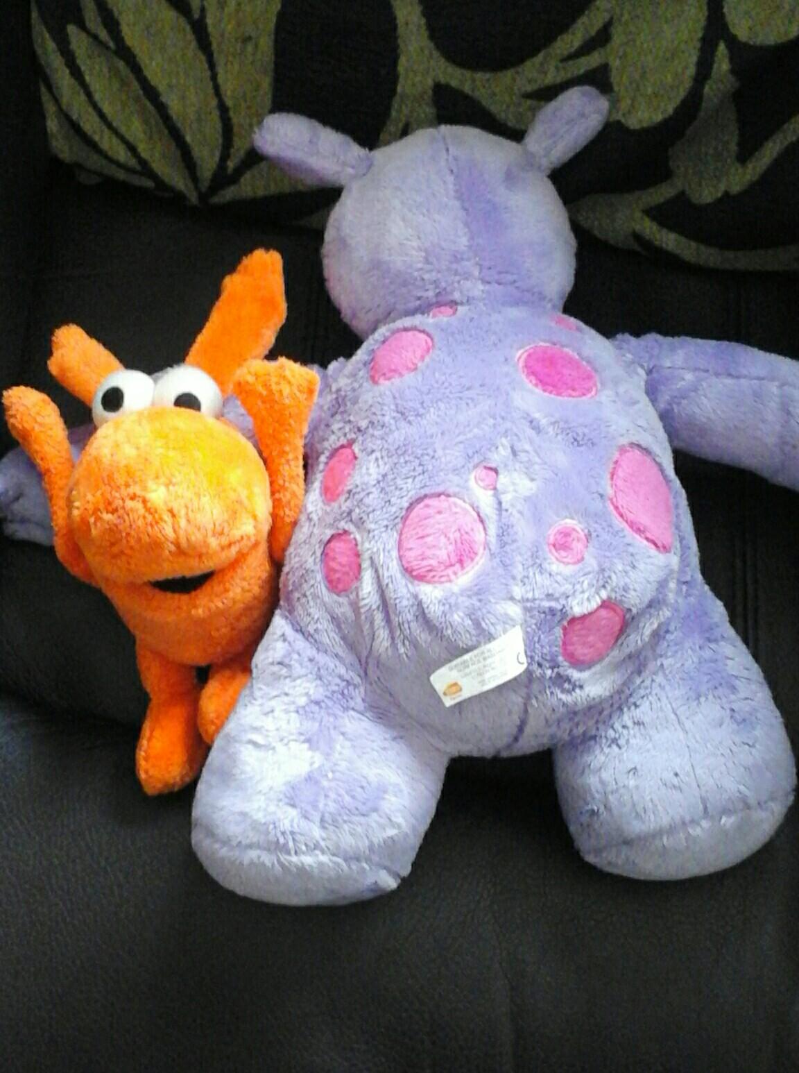 Big and small Cbeebies in DY2 Dudley für £ 8,00 zum Verkauf | Shpock AT