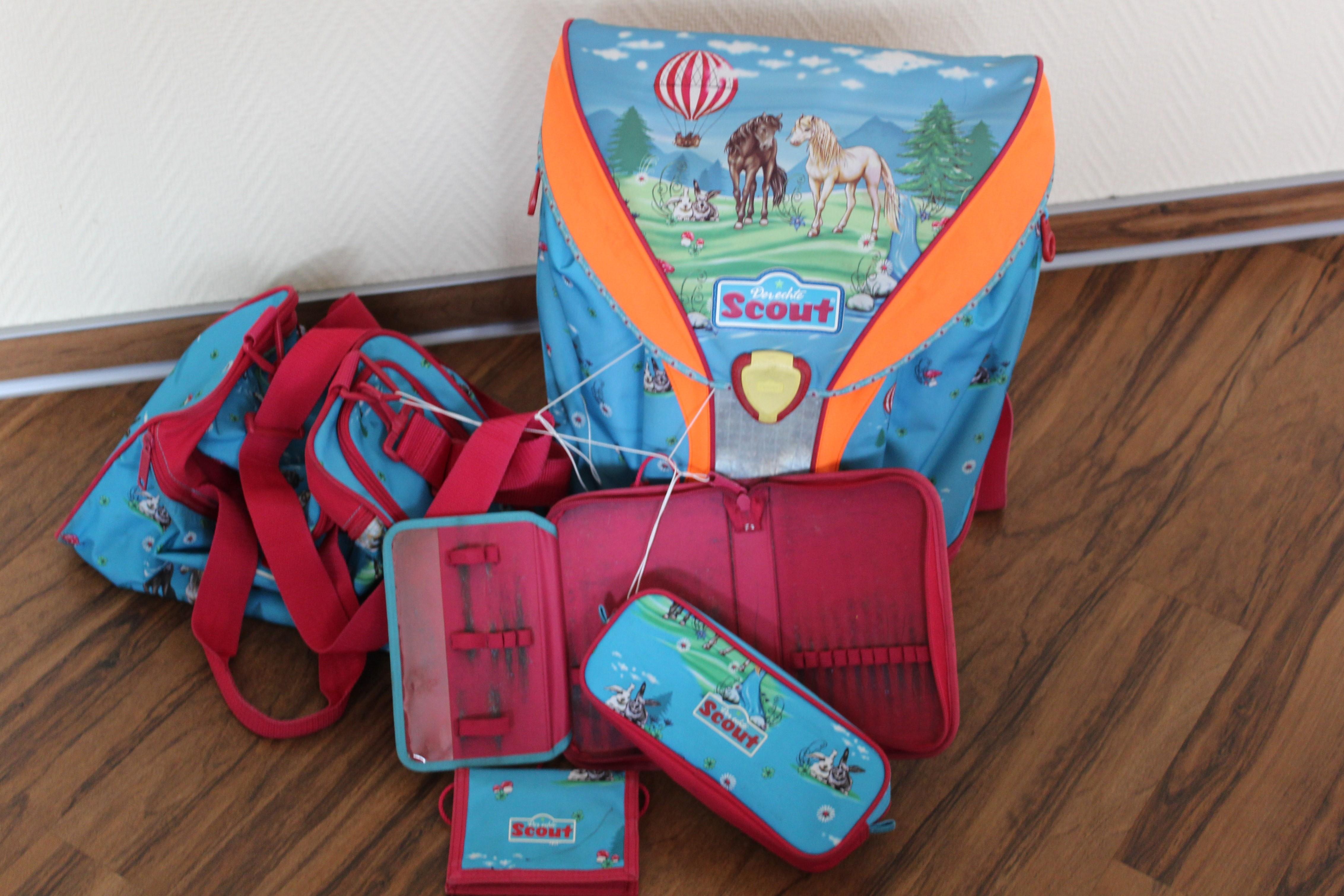 Schulranzen Scout Nano mit Pferde, 5-teilig in Ottersweier für 25,00 ...