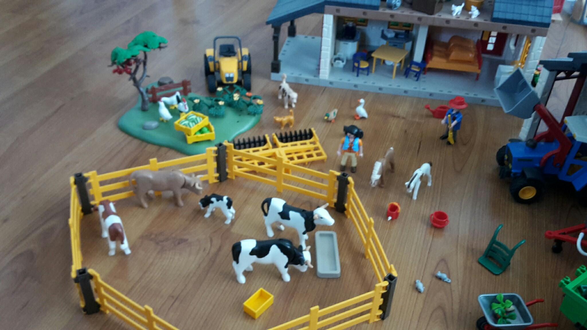 Playmobil Grosser Bauernhof 4055 in 6712 Thüringen für 100,00 € zum ... Playmobil Grosser Bauernhof 4055 in 6712 Thüringen für 100,00 € zum ...