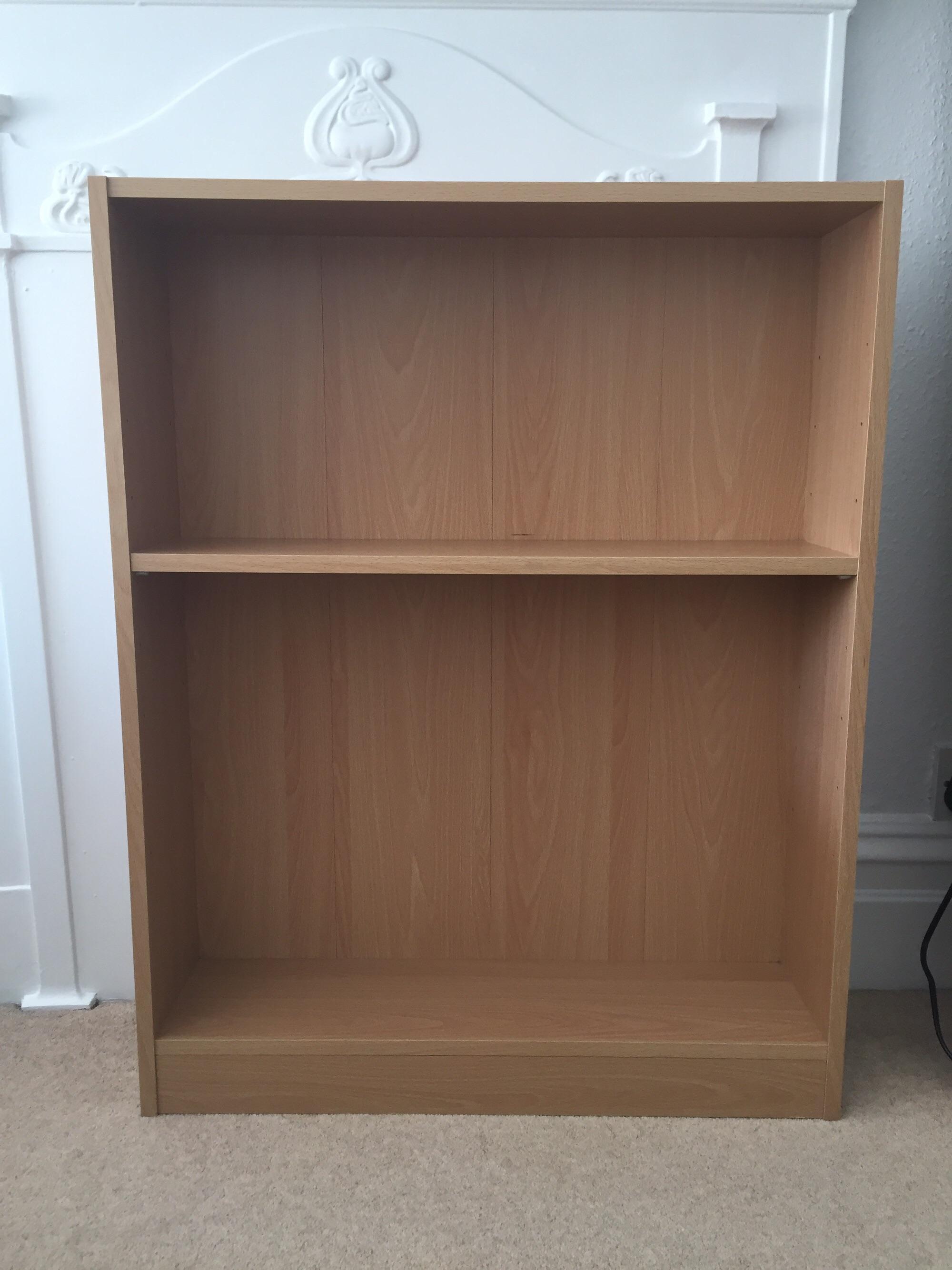 Small bookcase - oak effect in SW3 London for £15.00 for sale | Shpock