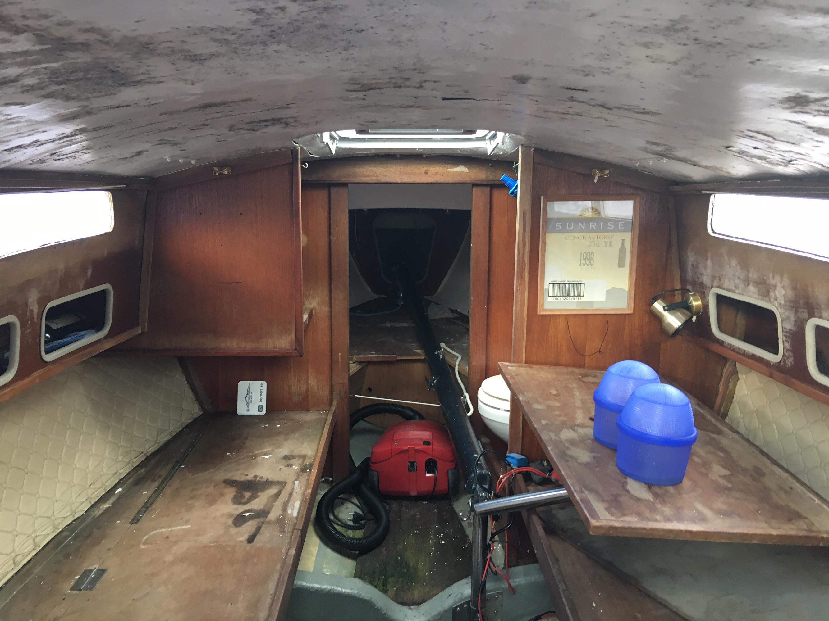 Segelbåt RJ85 in 13756 Tungelsta für gratis zum Verkauf | Shpock DE