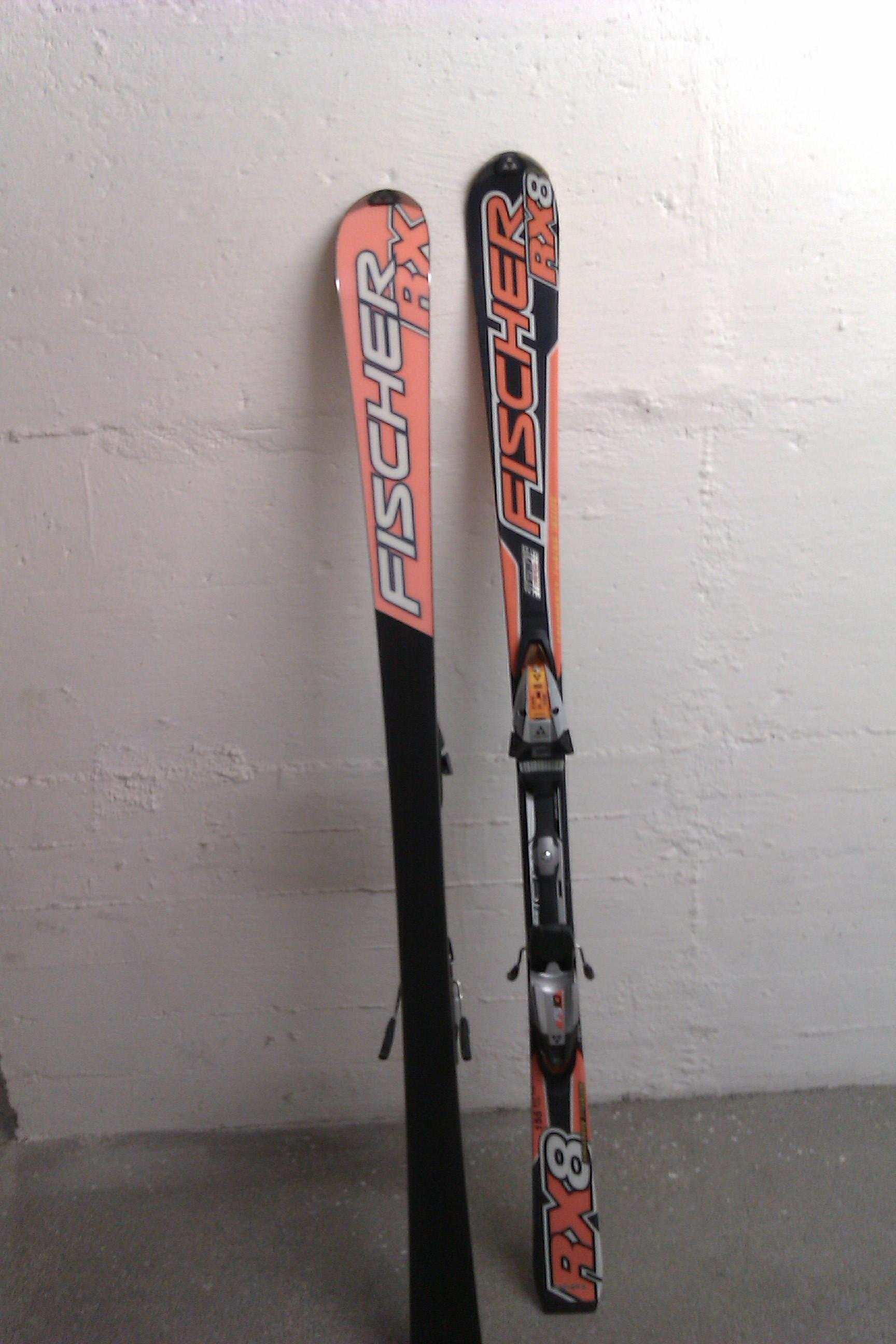 Ski - Fischer - RX 8 - 155 cm in 4600 Wels für € 120,00 zum Verkauf ...