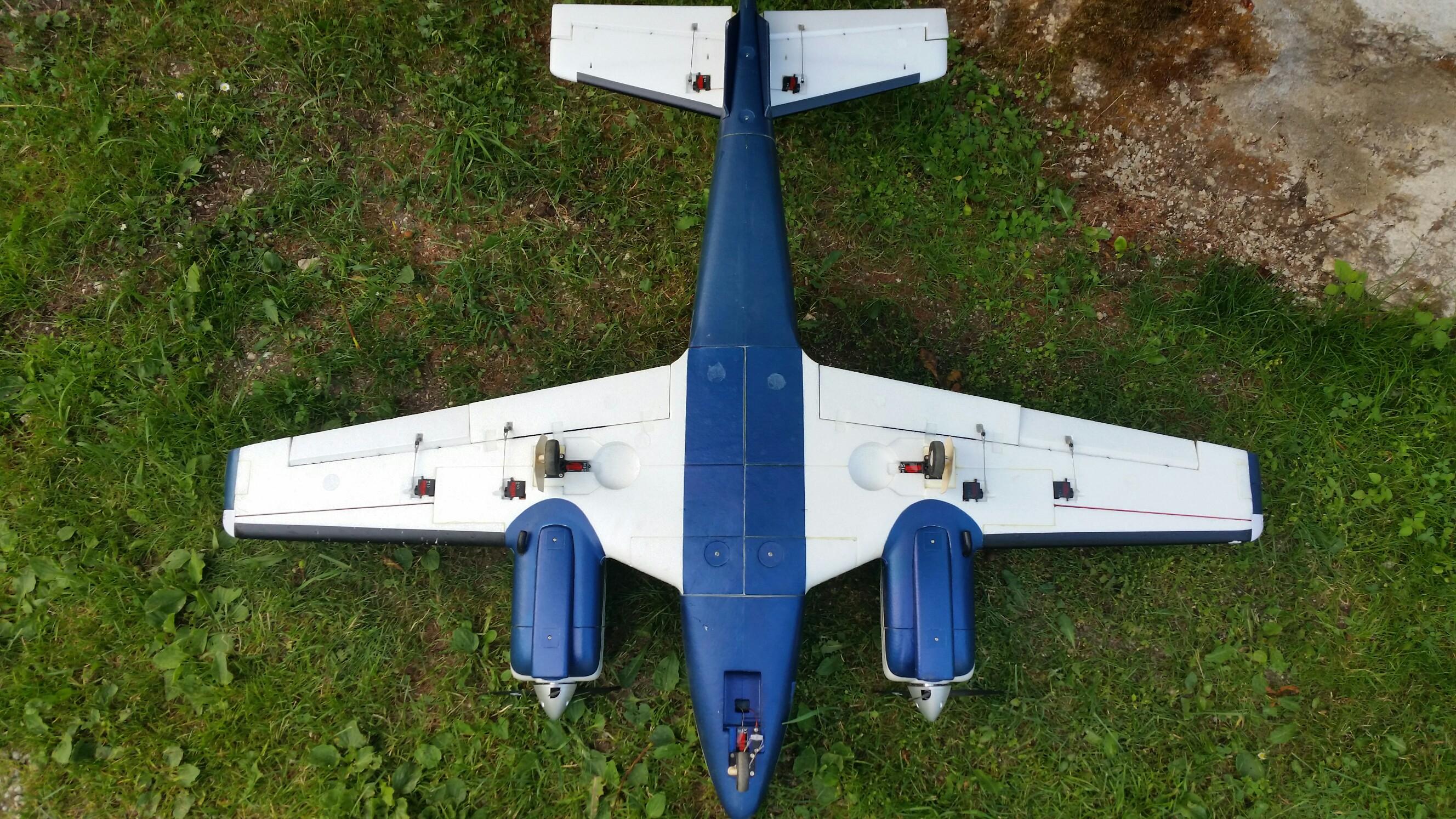 Rc flugzeug Robbe Twin Air in 3362 Mauer bei Amstetten für € 190,00 zum ...