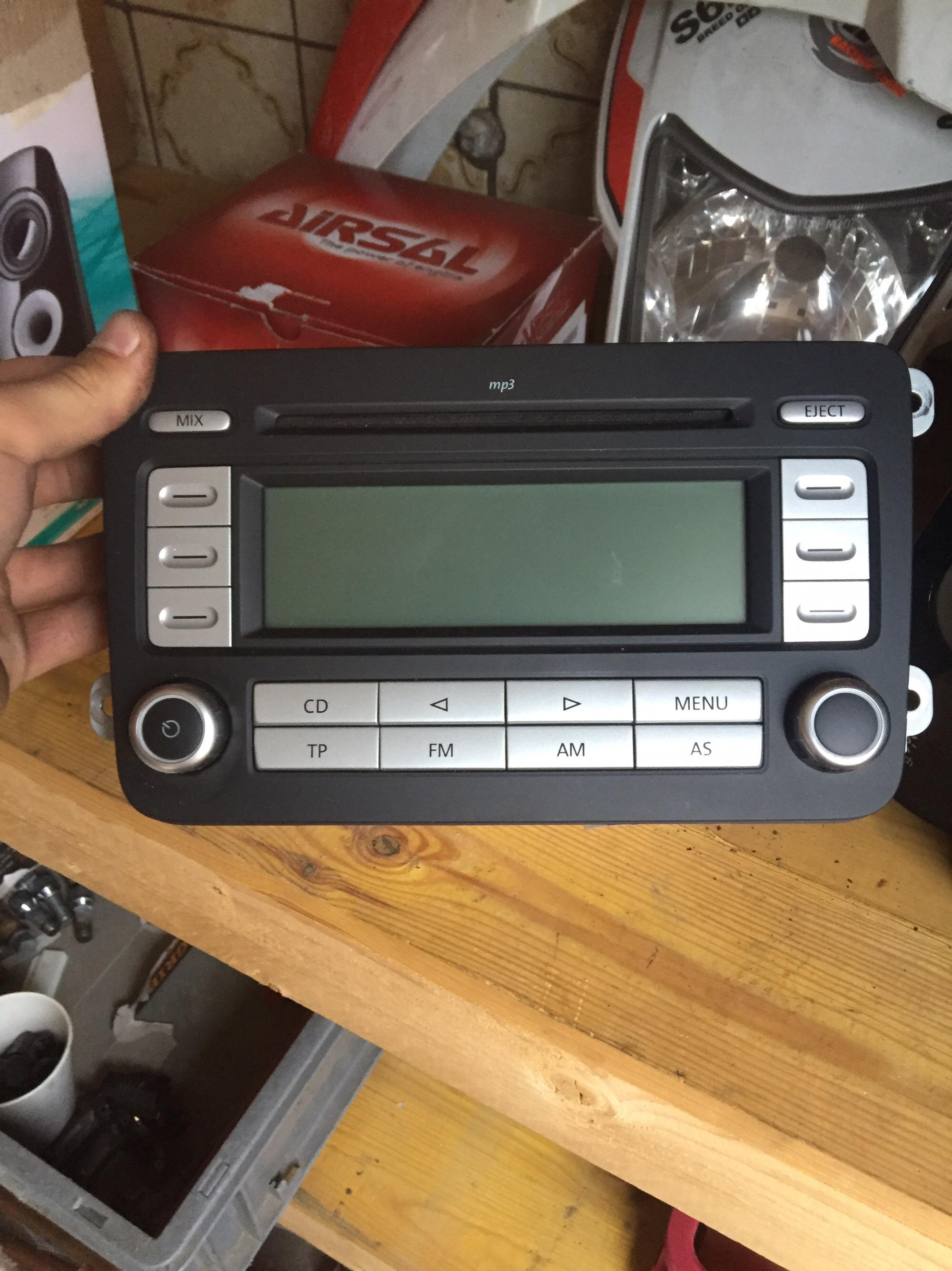 Original Vw radio in 2821 Gemeinde Lanzenkirchen für 40,00 € zum ...