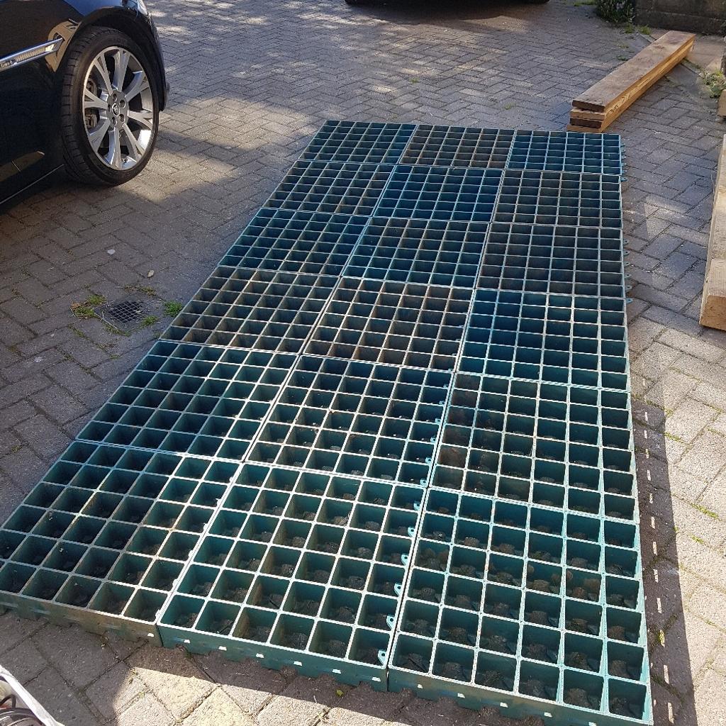 Plastic crate/mesh pathway in BD6 Bradford für 35,00 £ zum Verkauf ...