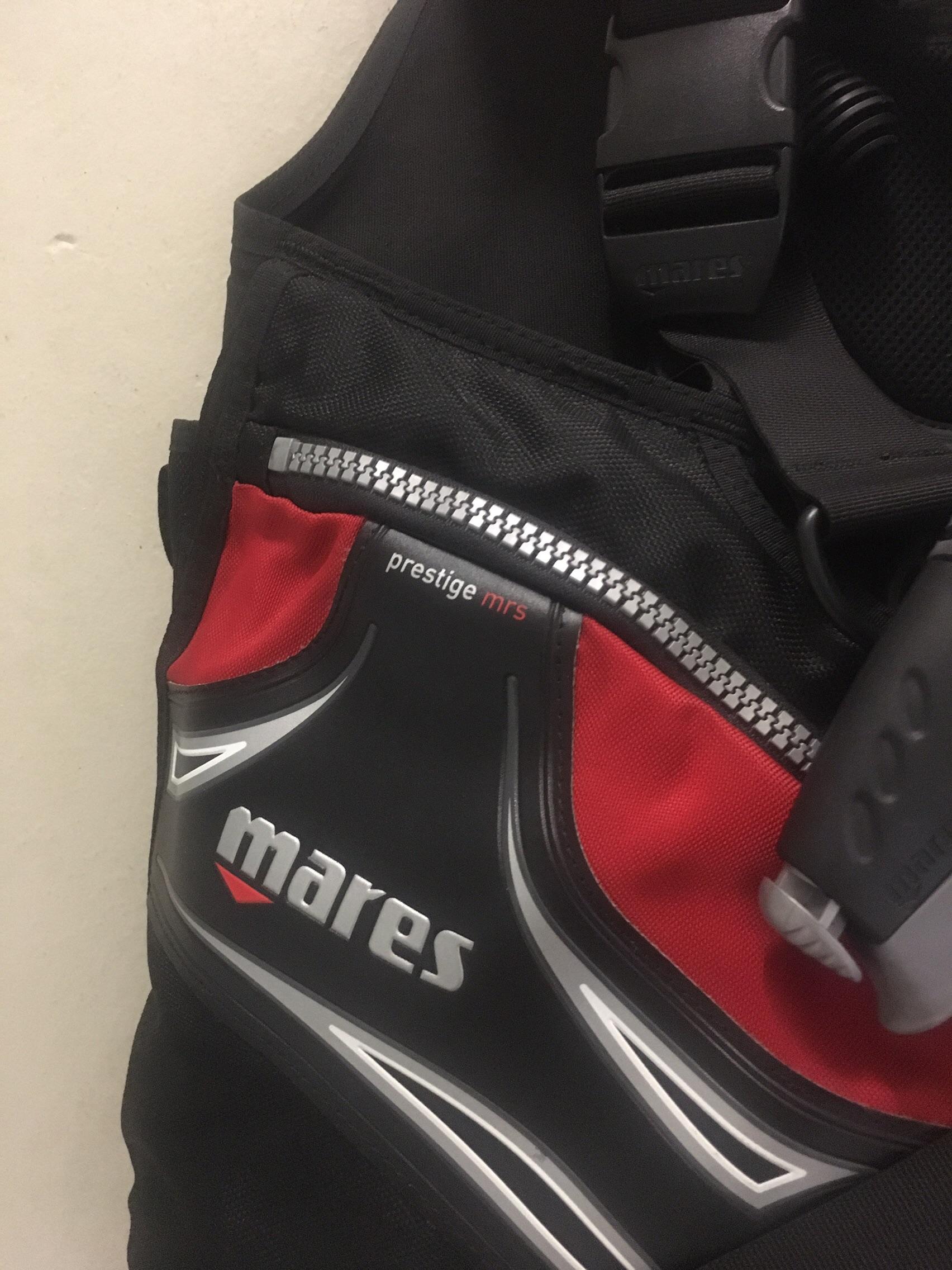 Jacket Mares gr. L in 4190 Burgfried für 129,00 € zum Verkauf | Shpock DE