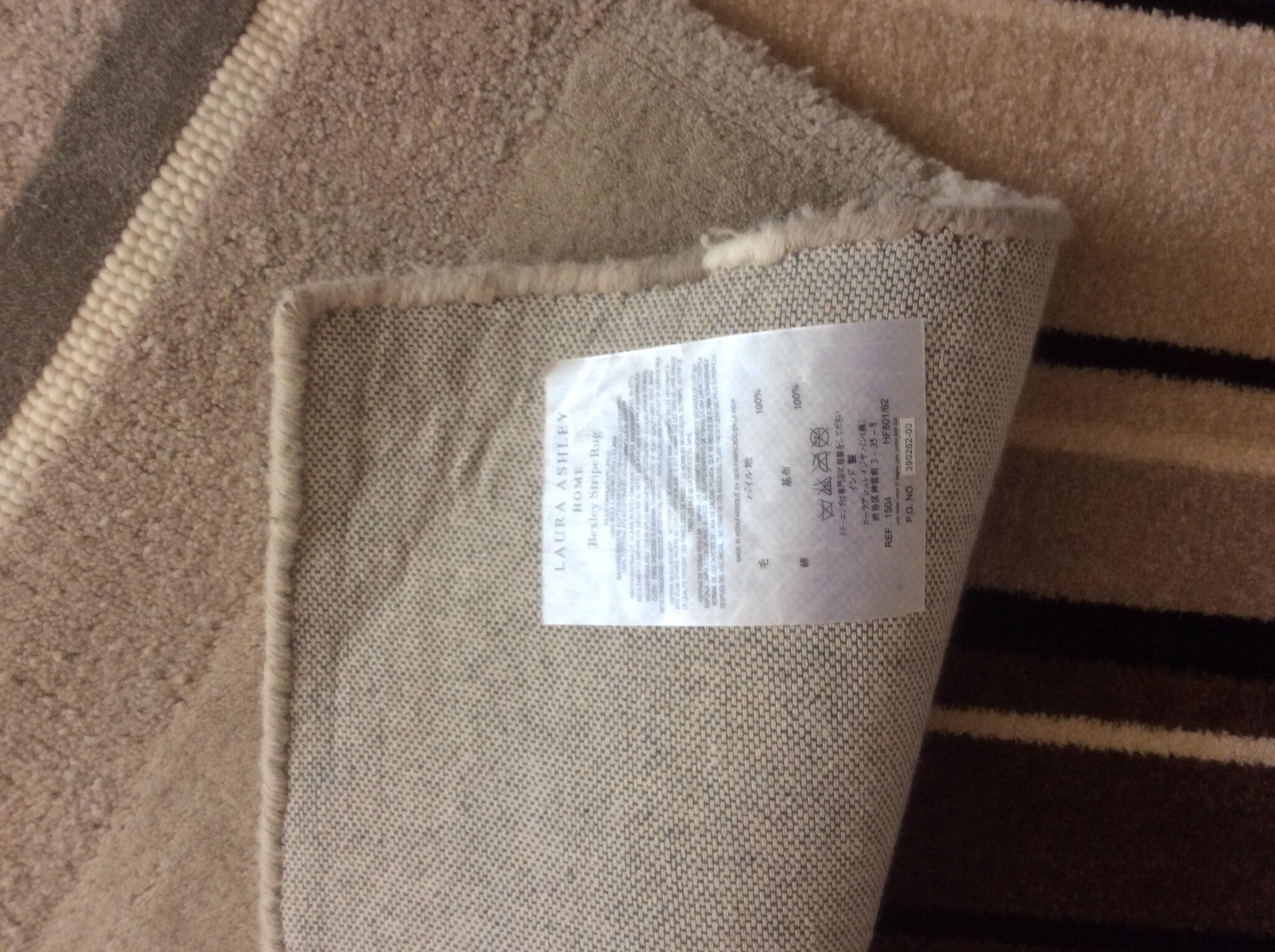 Laura Ashley Bexley 100% wool rug in Natural in L23 Ford für 90,00 ...