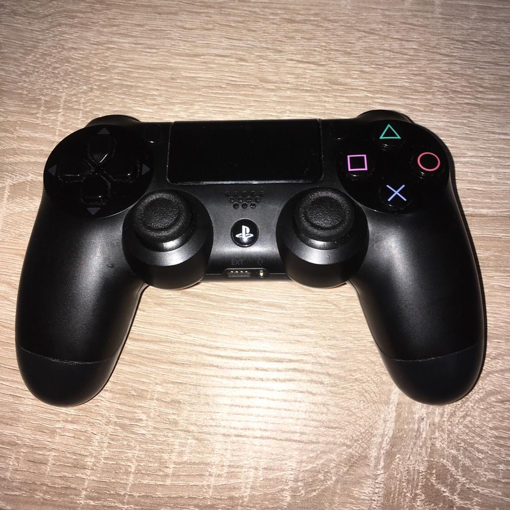 PlayStation 4 Dualshock 4 Controller in 60599 Frankfurt am Main für € ...