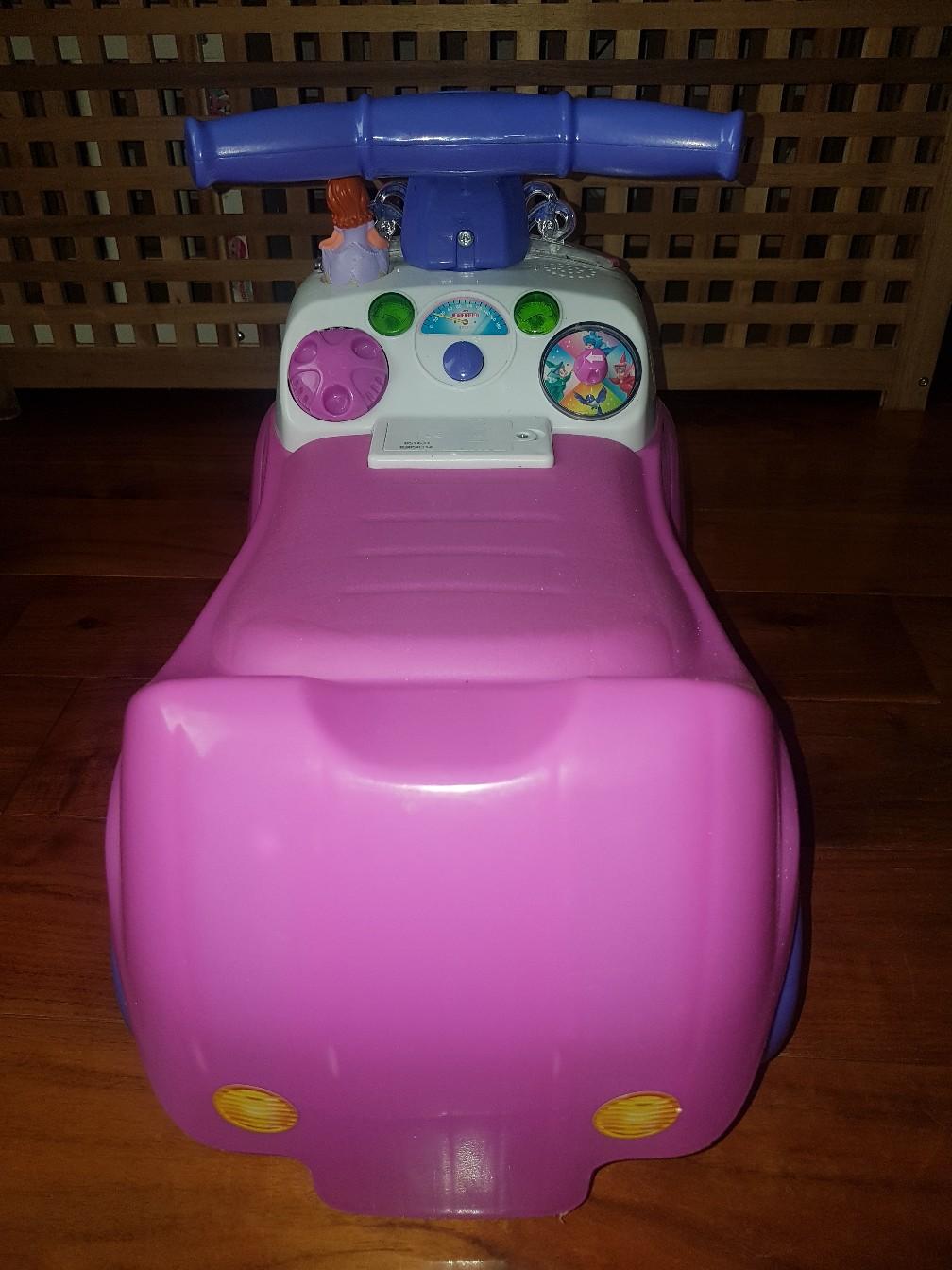 Princess Sofia car in UB8 Uxbridge für 10,00 £ zum Verkauf | Shpock DE