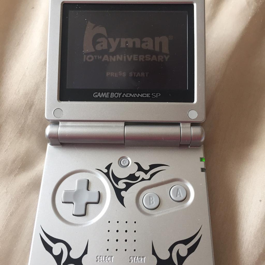 Gameboy Advance SP Tribal Limited Edition in M35 Failsworth für £ 50,00 ...