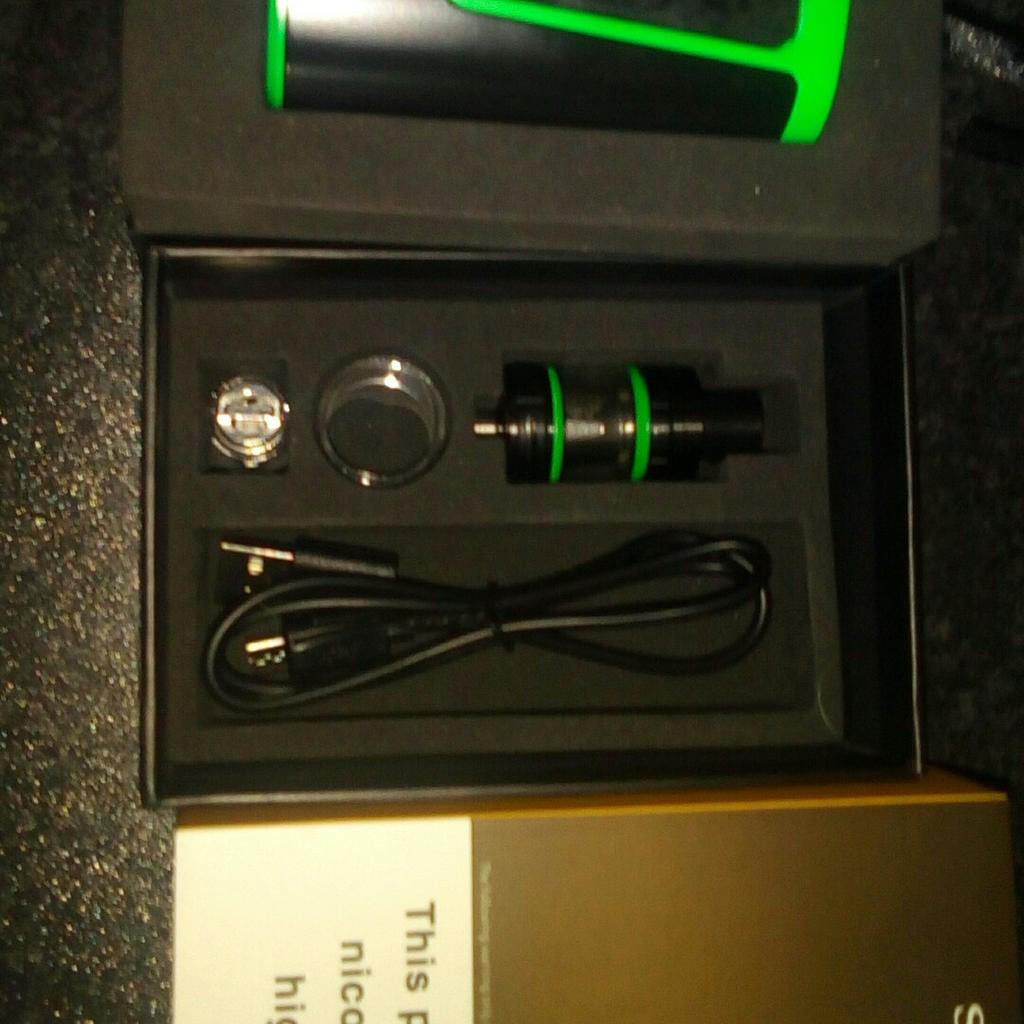 Vape pen and liquids in B48 Alvechurch for £75.00 for sale | Shpock