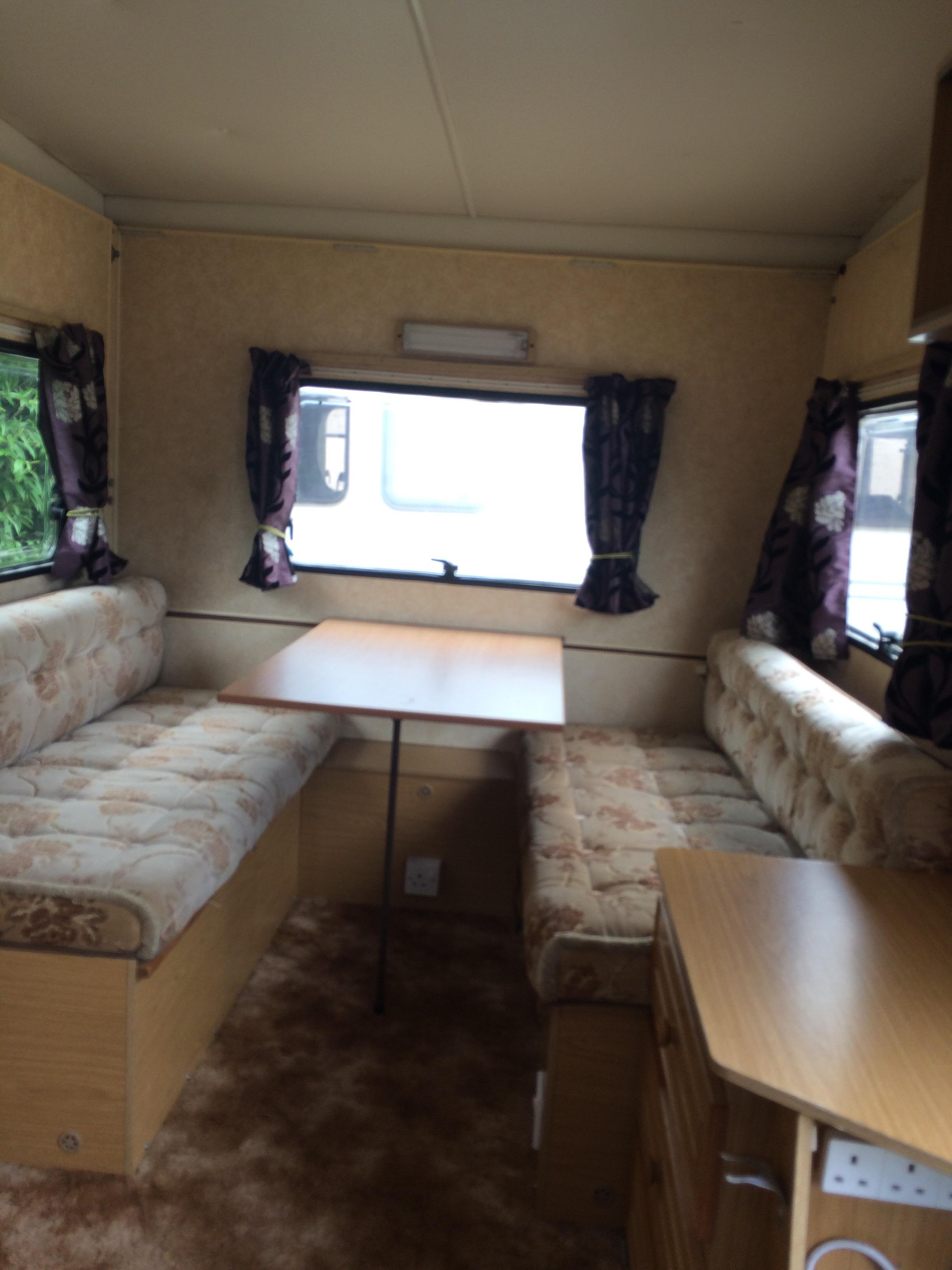 Gobur carousel 12/2 folding caravan in TN15 Kingsdown für 1.500,00 ...