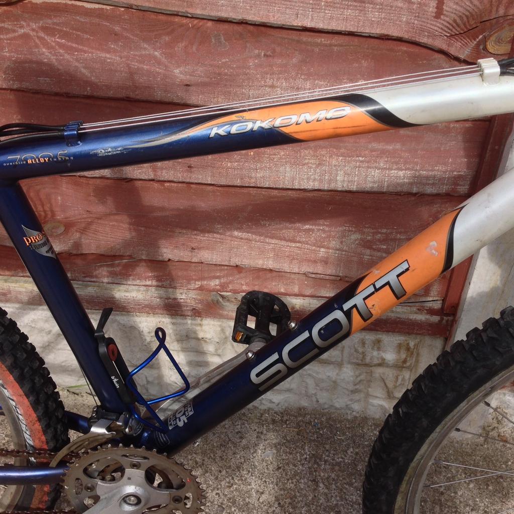 MENS 20 INCH SCOTT SUSPENSION MOUNTAIN BIKE in B66 Smethwick für £ 90 ...