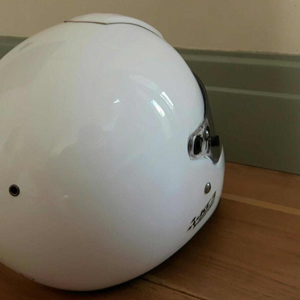 Bell KC3-CMR Kart Helmet in SY4 Hall für 100,00 £ zum Verkauf | Shpock DE