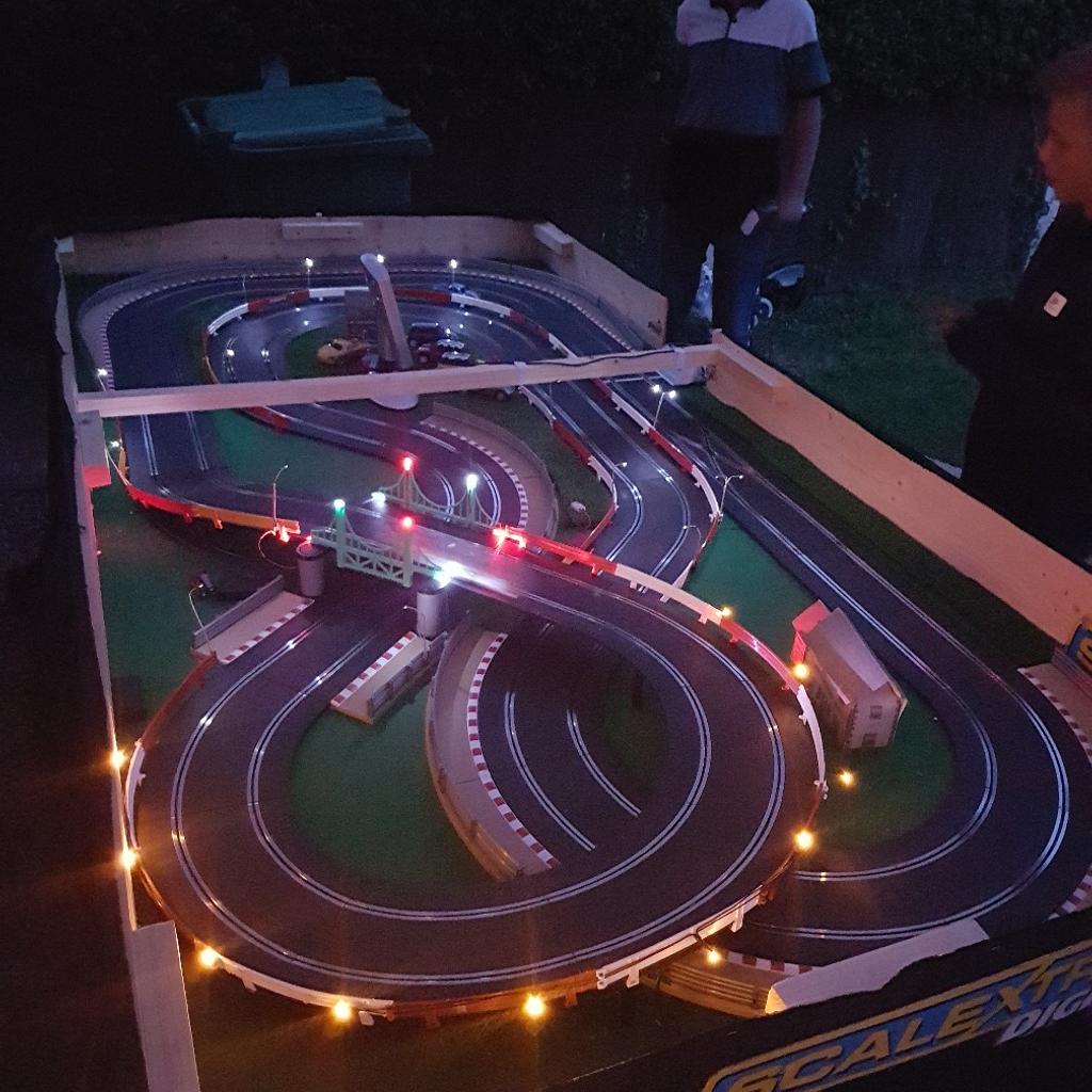 Digital scalextric set up in S43 Staveley für 250,00 £ zum Verkauf ...