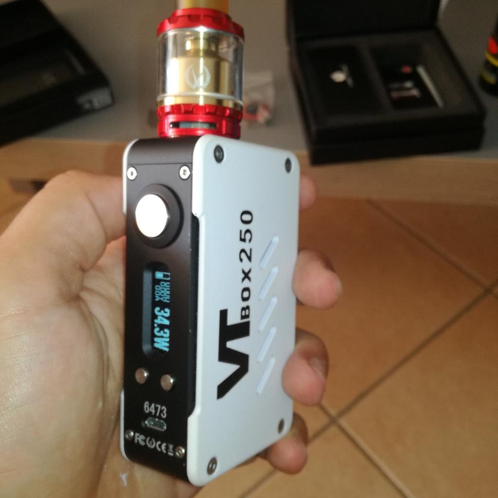 Vt box dna 250 in 00148 Piana del Sole for €180.00 for sale | Shpock