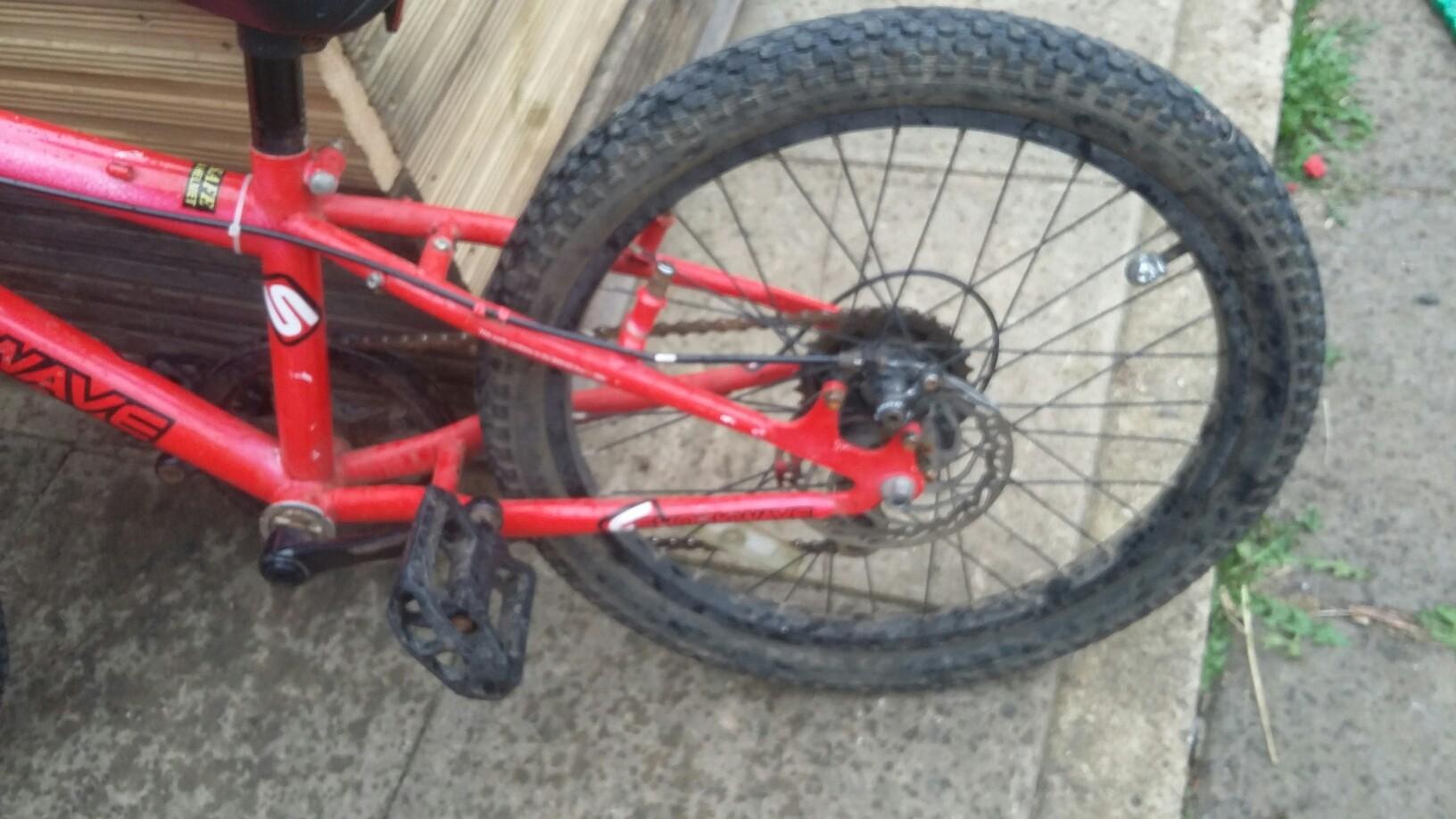 Kids 20" disc brake mountain bike. in LU7 Hockliffe für 20,00 £ zum ...
