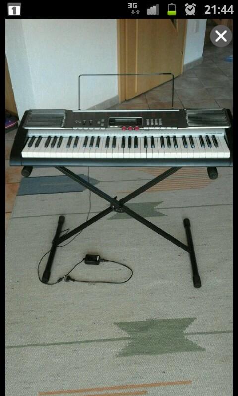 Keyboard Casio LK-230 in 6241 Radfeld für € 110,00 zum Verkauf | Shpock AT
