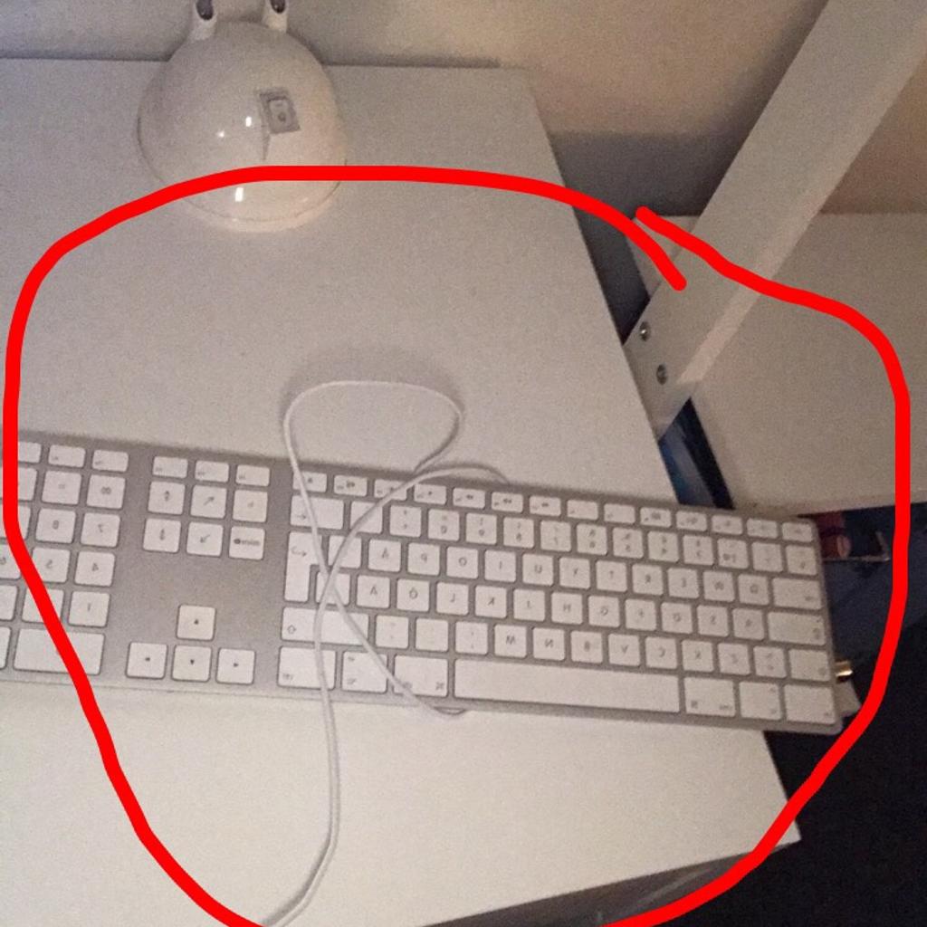 Mac tangentbord in 116 30 Stockholm für 150,00 SEK zum Verkauf | Shpock DE