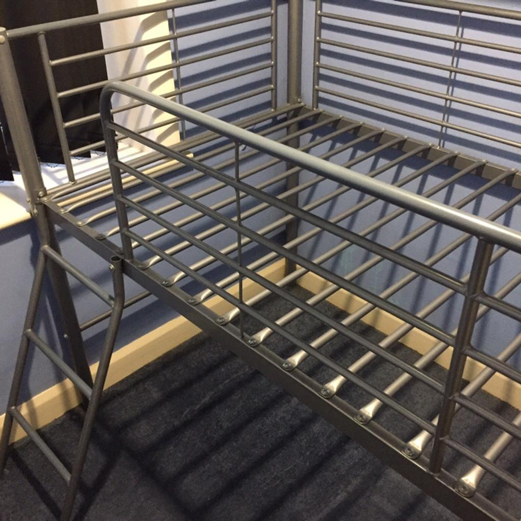 Metal Mid Sleeper Bed, No Mattress in HD6 Brighouse für £ 25,00 zum ...