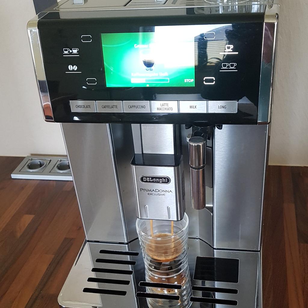 DeLonghi ESAM 6900 Prima Donna Exclusive in 5071 Himmelreich für 590,00 ...