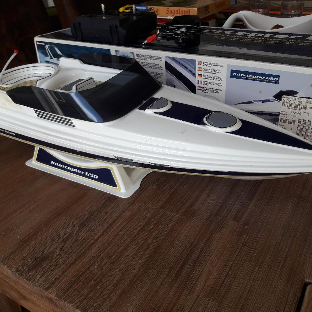 Ripmax Intercepter 650 RC Schnellboot in 90768 Fürth für € 45,00 zum ...