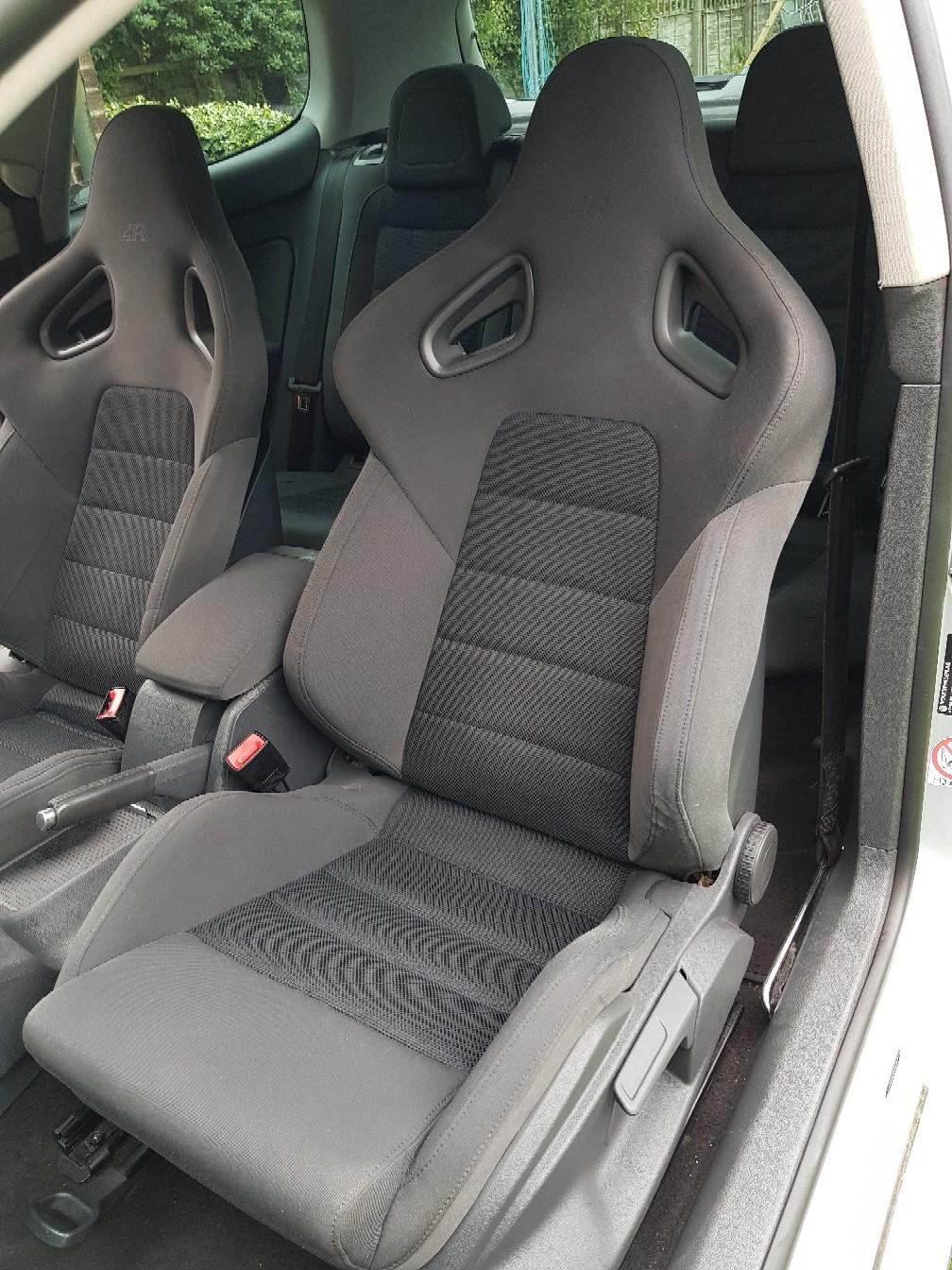 Golf R32 Recaro Wingback Seats Golf Mk5 in MK43 Stewartby for £1,000.00 ...