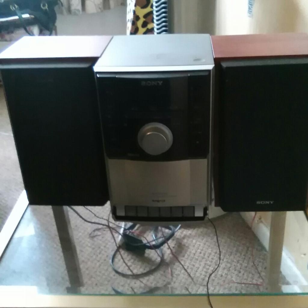Sony mini system in B14 Birmingham für 10,00 £ zum Verkauf | Shpock DE
