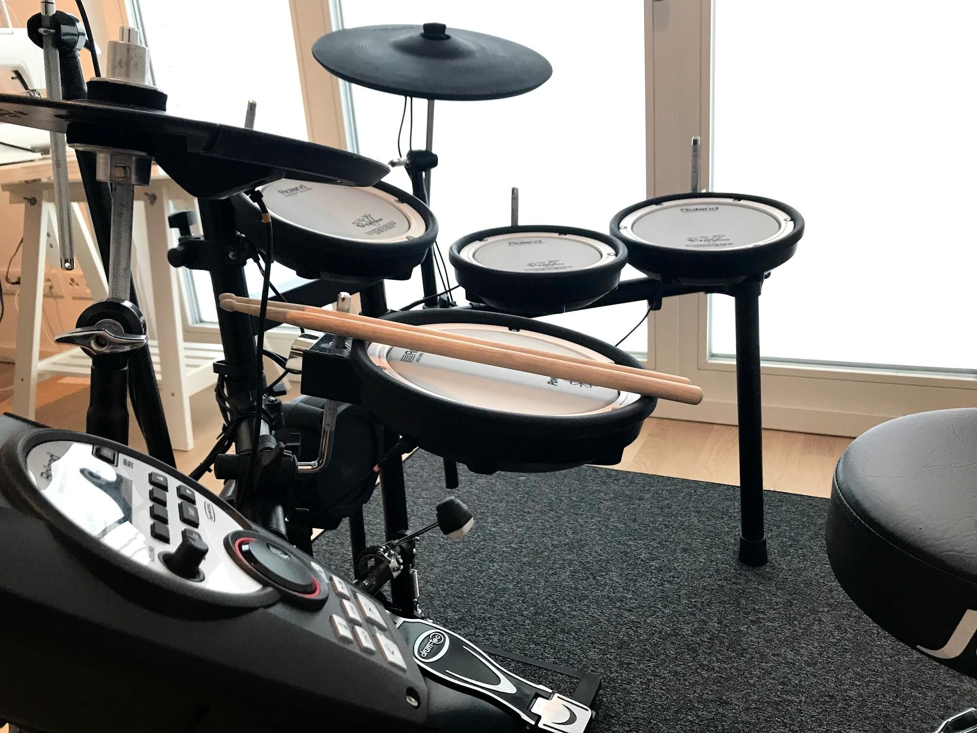 Roland TD-11KV e-drum set in 10437 Prenzlauer Berg für 1.000,00 € zum ...