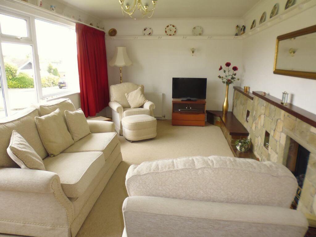 3 Seater Sofa and 2 Matching Chairs in NG2 Nottingham für 300,00 £ zum ...