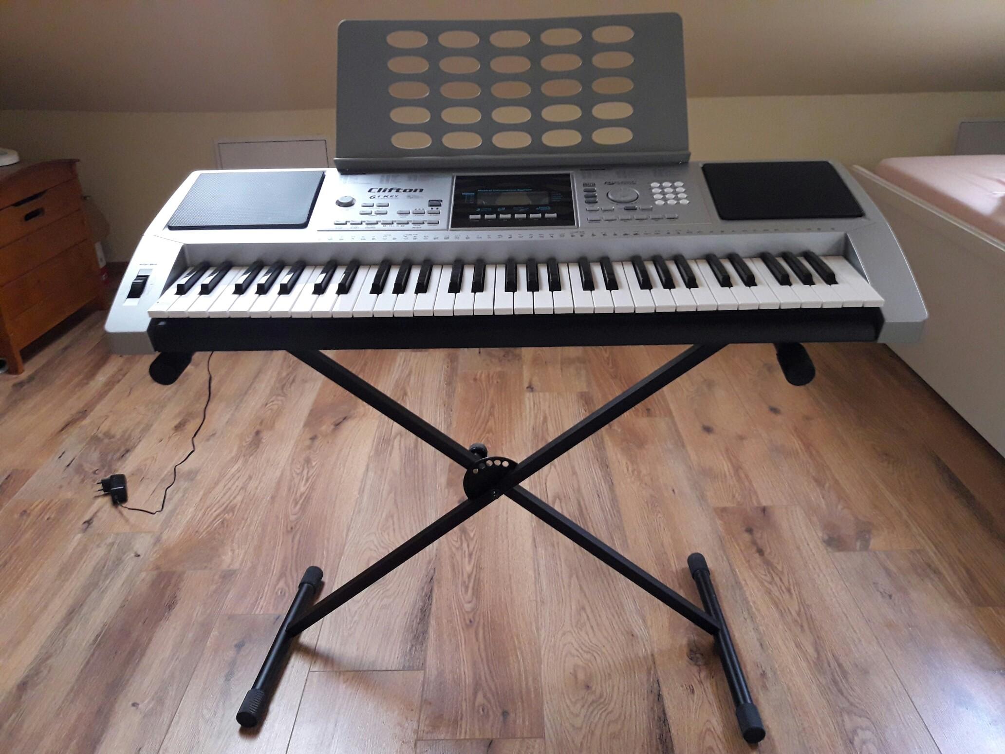 Clifton Keyboard in 75428 Illingen für 50,00 € zum Verkauf | Shpock DE