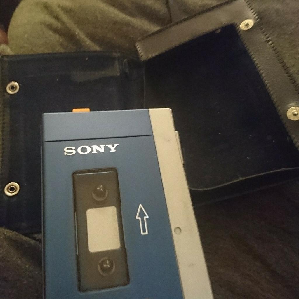 Sony TPS-L2 Walkman Guardians of the Galaxy in WD23 Bushey für 400,00 ...