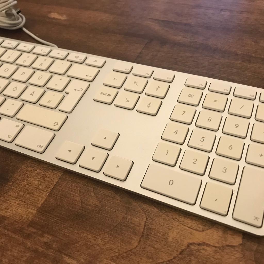 Apple USB Keyboard in 12103 Berlin für € 35,00 zum Verkauf | Shpock AT