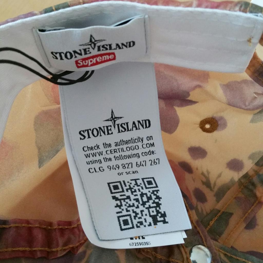 Supreme x Stone Island Floral Cap Hat in 20257 Hamburg für € 140,00 zum ...