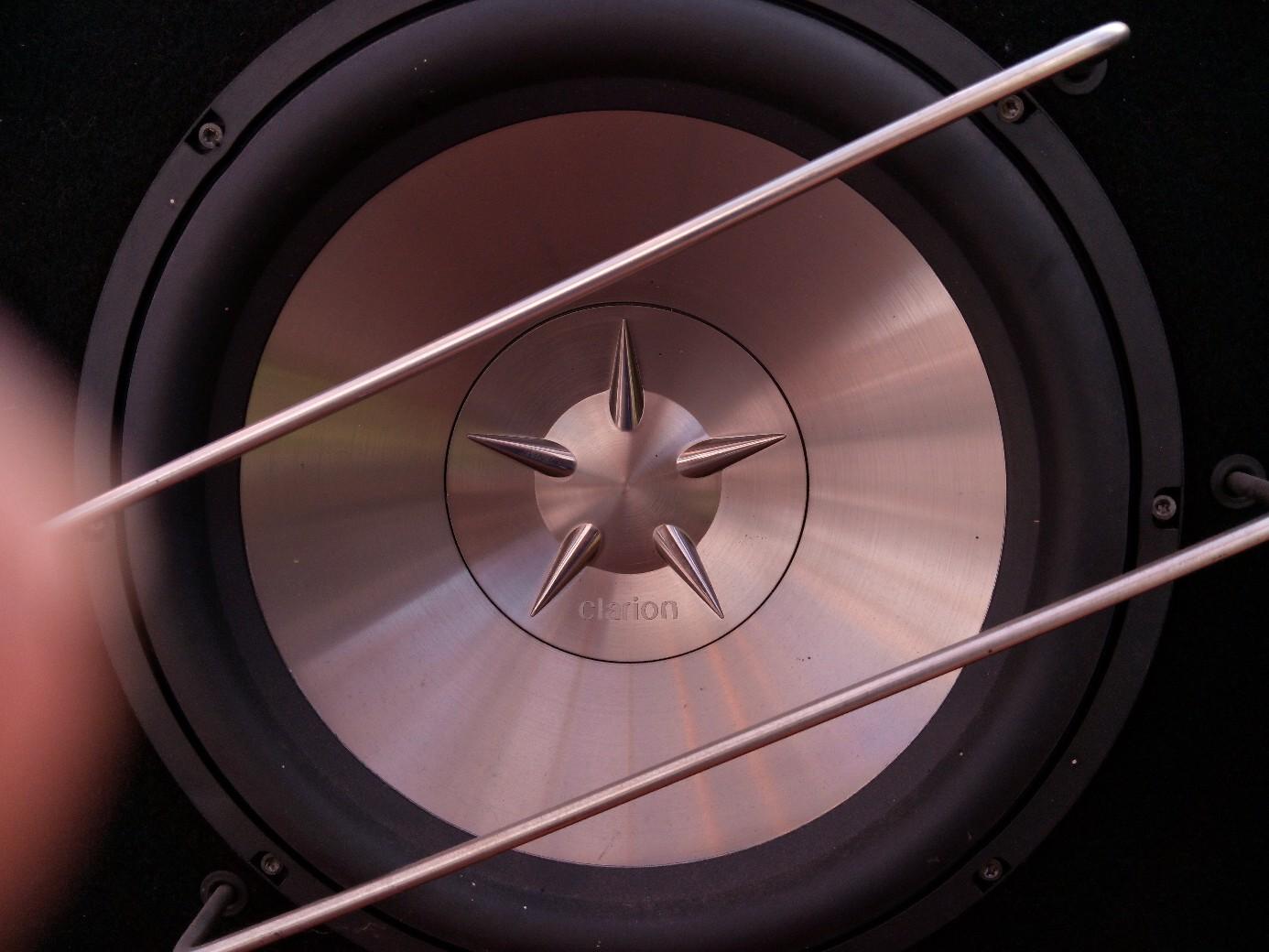 Clarion Subwoofer in 66996 Schindhard für 50,00 € zum Verkauf | Shpock DE