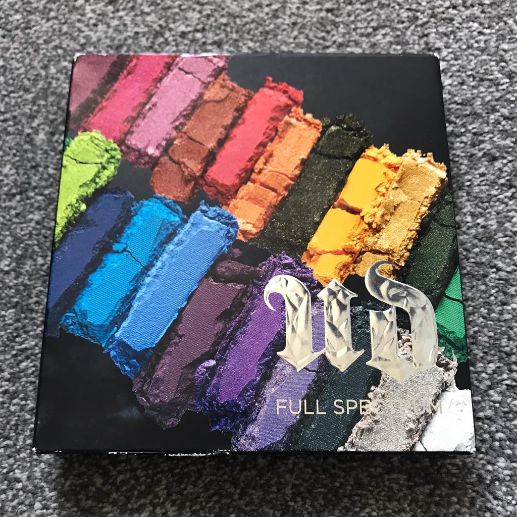 BRAND NEW Urban Decay Eyeshadow Palette! in LU4 Luton für £ 43,00 zum ...