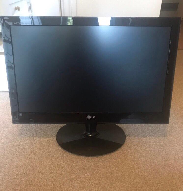 LG Flatron E2240 21.5'' Monitor in RM14 Upminster für 25,00 £ zum ...