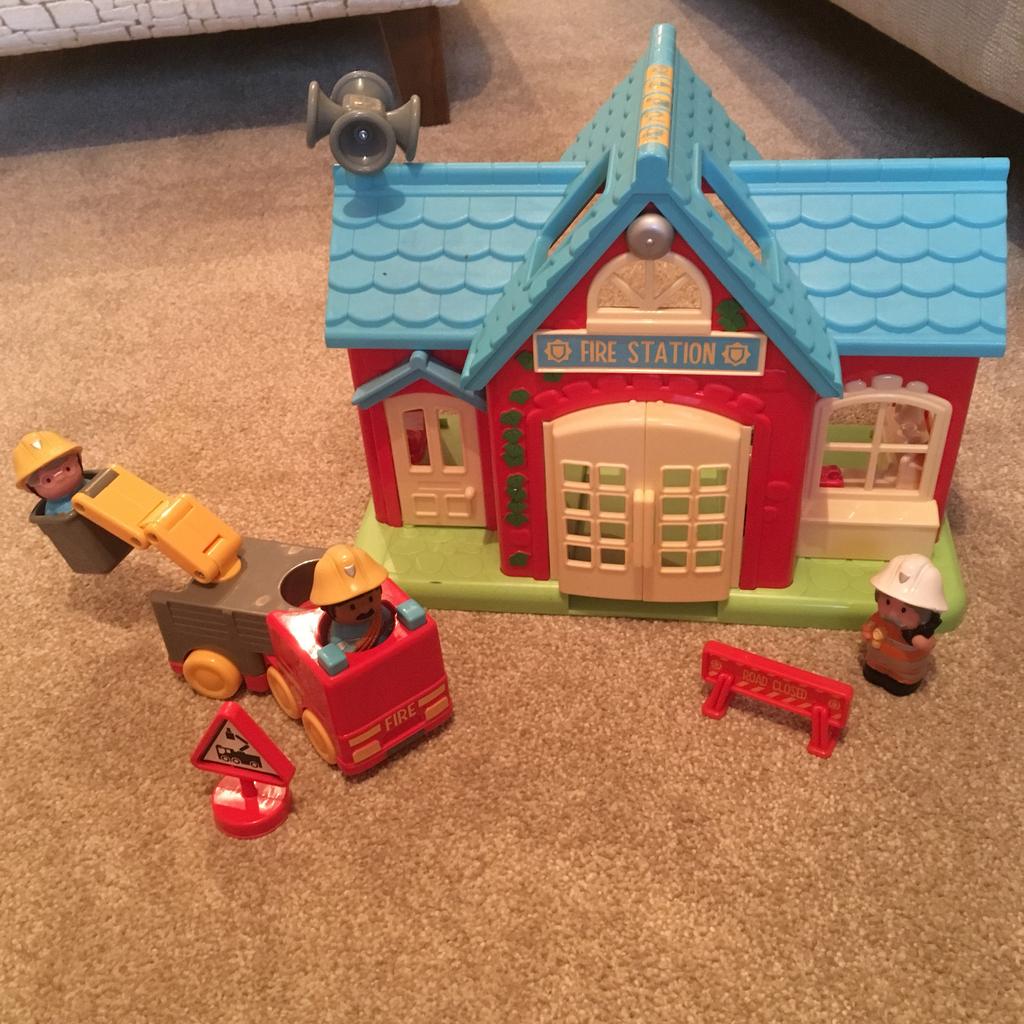 Happyland Fire Station in WF2 Walton für 10,00 £ zum Verkauf | Shpock DE