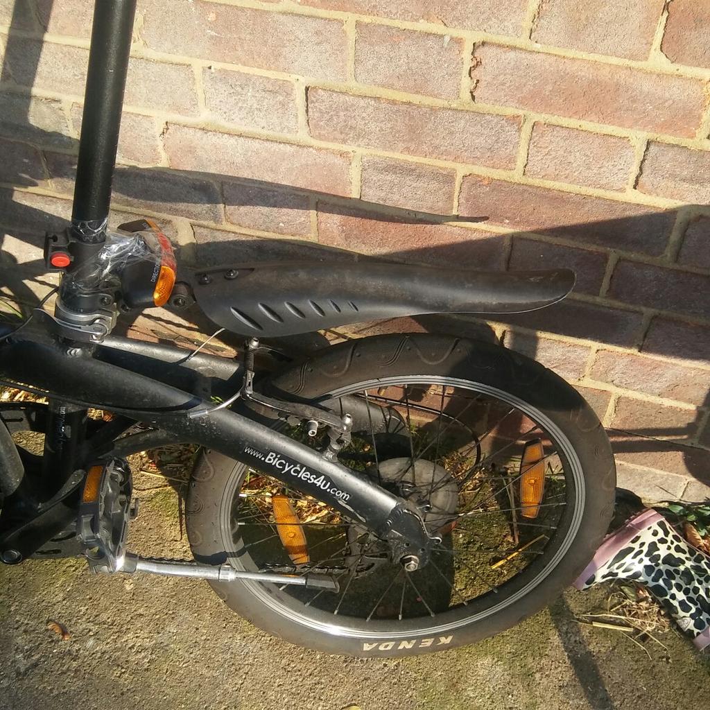 Adults fold-up road bike in SE12 London für 50,00 £ zum Verkauf | Shpock DE