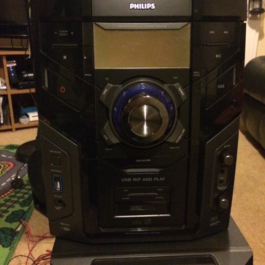 Phillips 130watt stereo in WS10 Wednesbury für £ 40,00 zum Verkauf ...