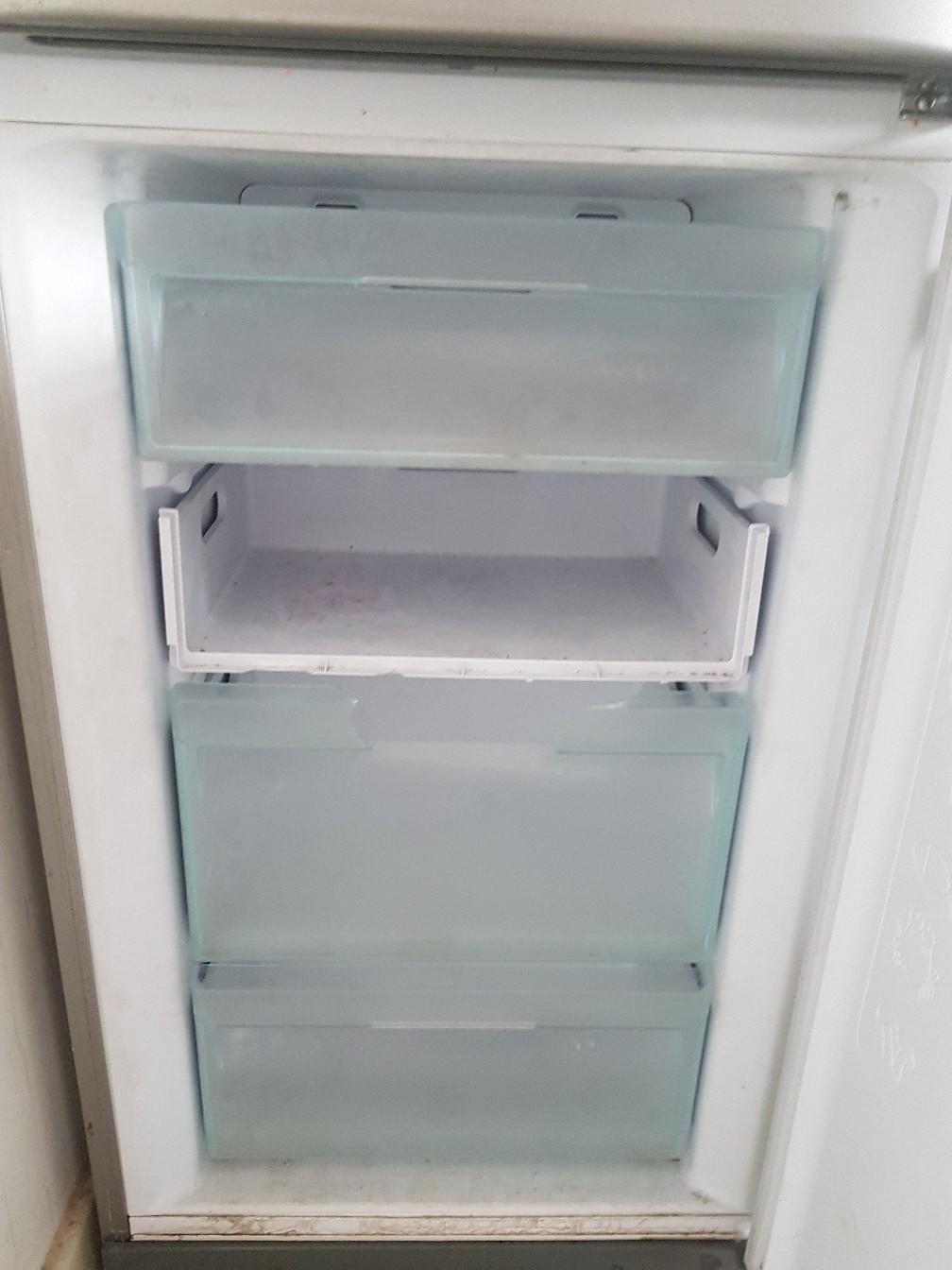 Fridge freezer collection only! in WS5 Walsall für 30,00 £ zum Verkauf ...