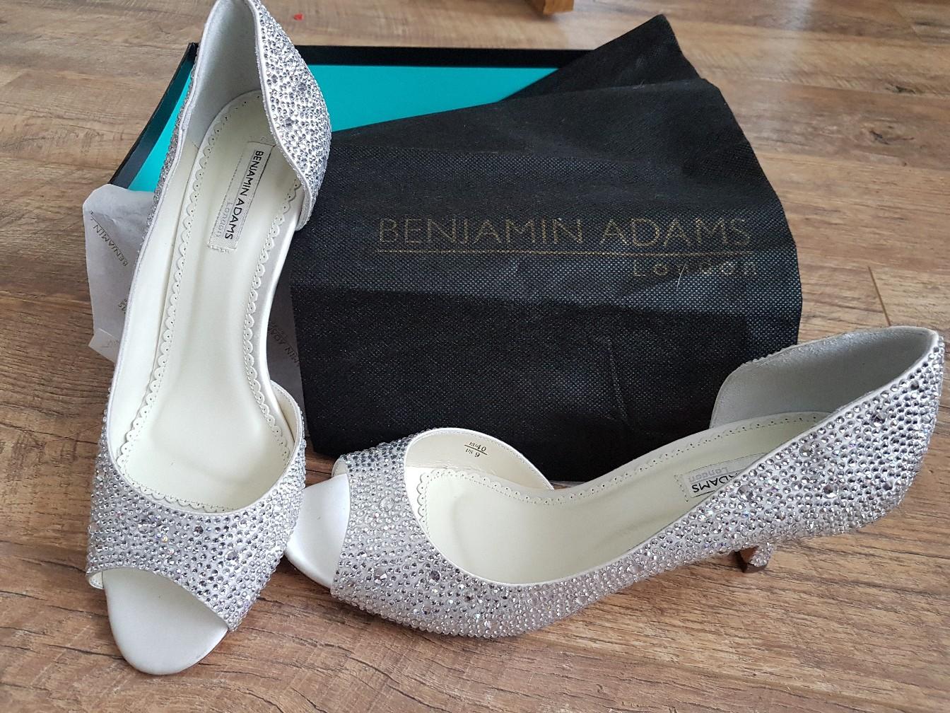 Benjamin Adams Divine crystal bridal shoe in ST3-Trent für 40,00 £ zum ...