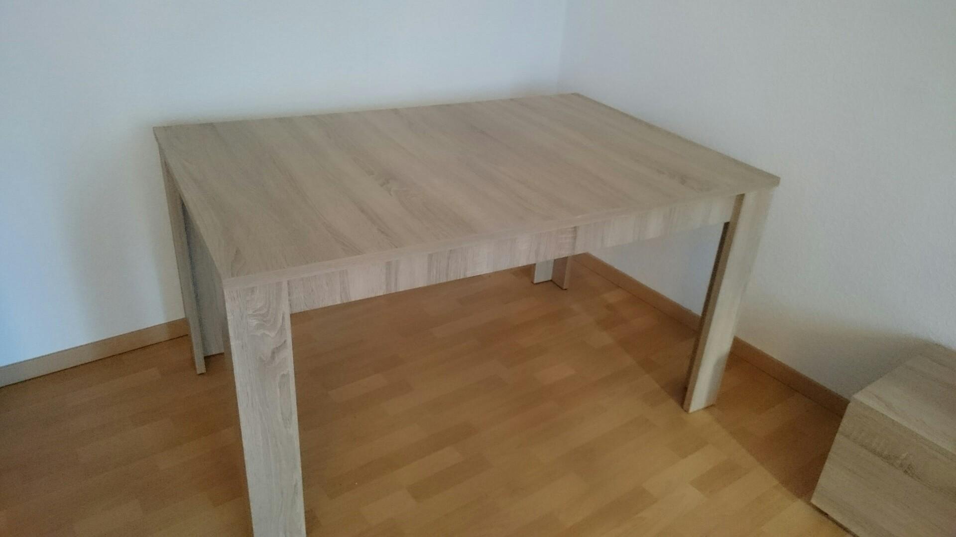 Esstisch in 47057 Duisburg für 38,00 € zum Verkauf | Shpock DE