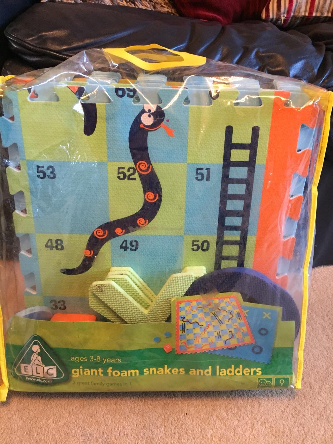 ELC Giant snakes and ladders game in NE15 Tyne für £ 6,00 zum Verkauf ...