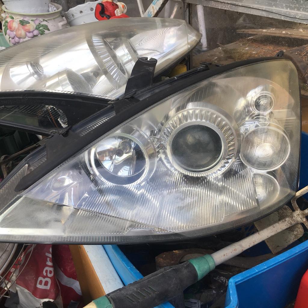 FOCUS ST170 XENON Headlights 10K bulbs in RM8 Dagenham for £100.00 for ...