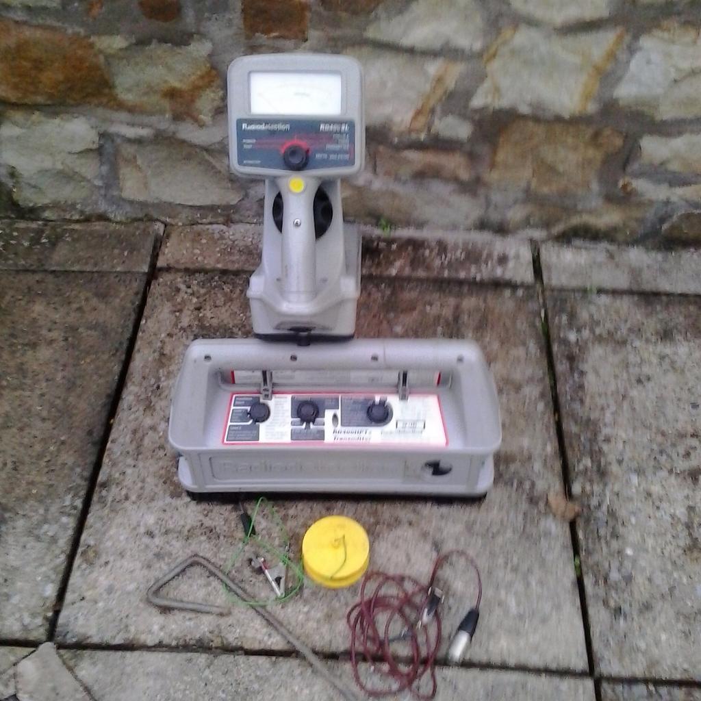 Radiodetection RD400SL Cable & Pipe Locator in LL11 Brymbo for £250.00 ...