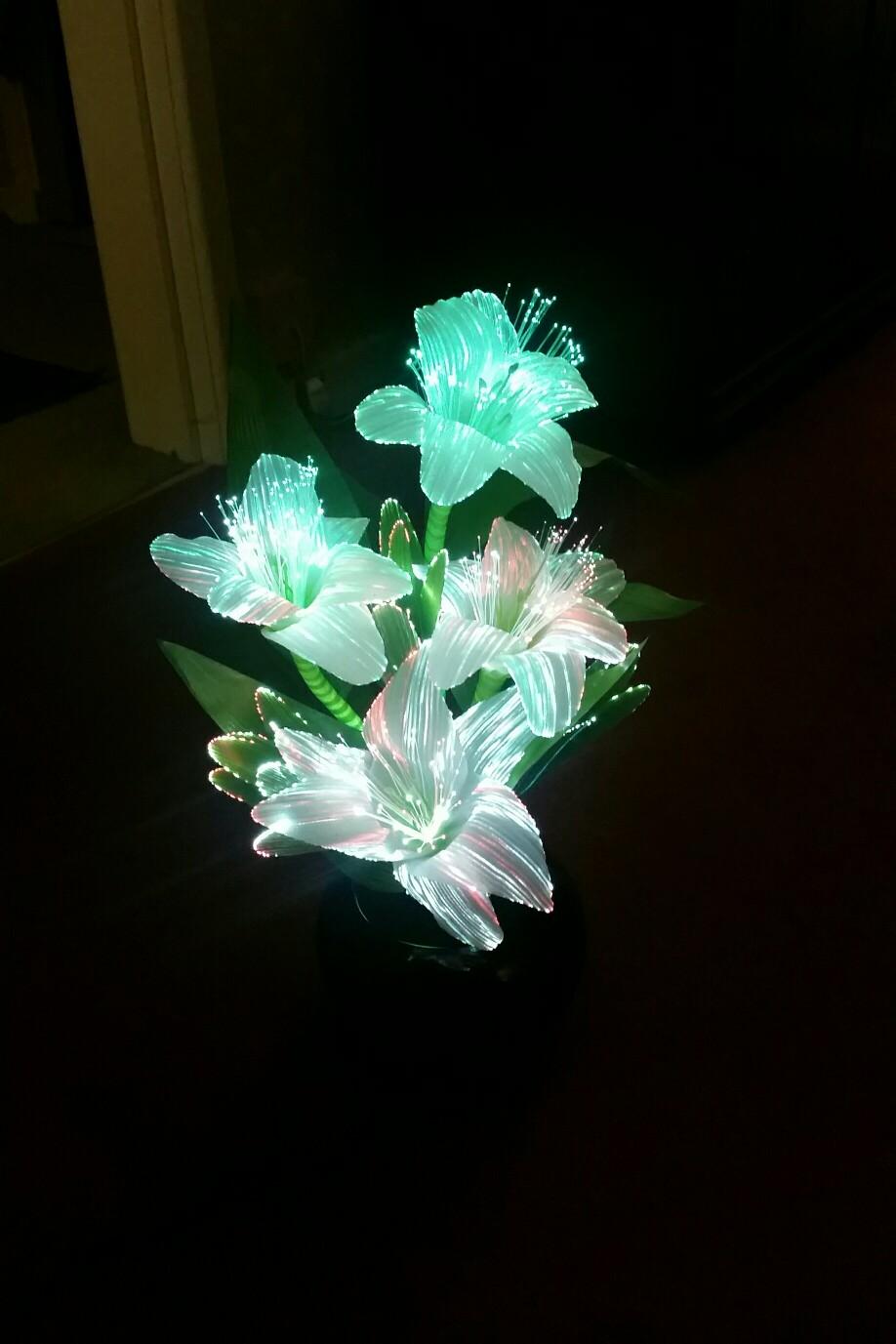 decorative light up flower in CH3 Tattenhall für 15,50 £ zum Verkauf ...